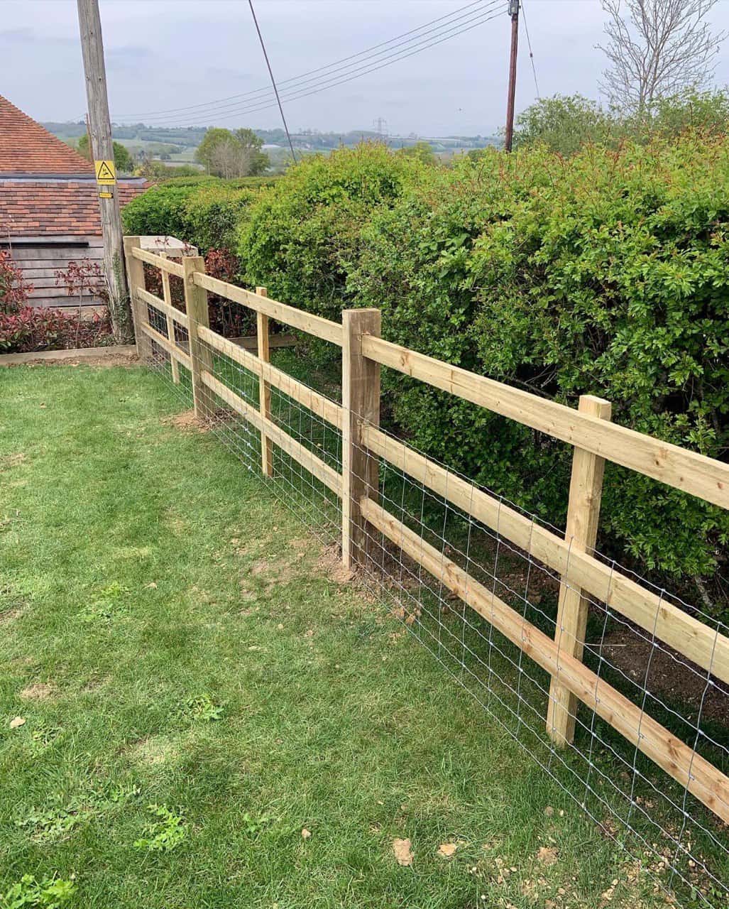 The Importance of Regular Fence Maintenance for Longevity - Fast Fix ...